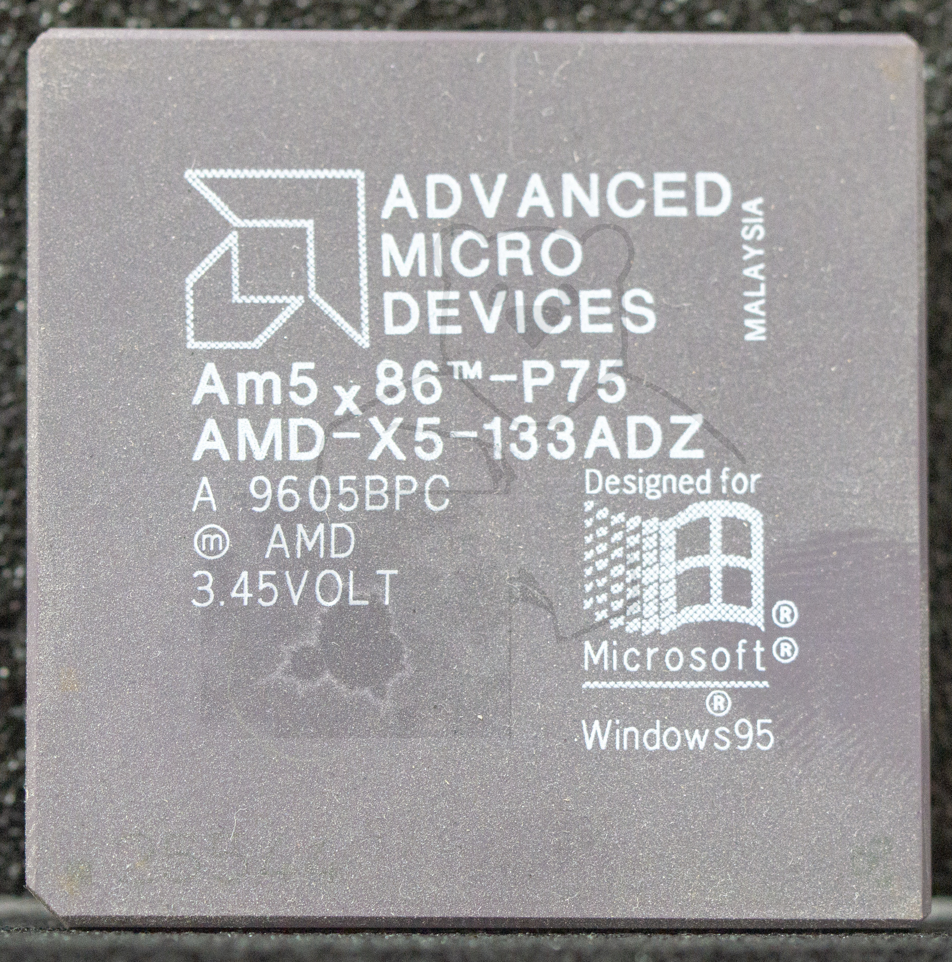 Virtuelles Computermuseum: Diverse CPUs von AMD®