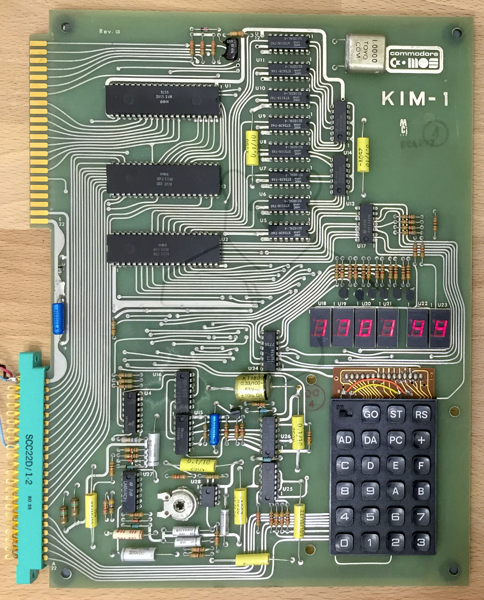 Virtuelles Computermuseum: Commodore MOS KIM-1, 1976