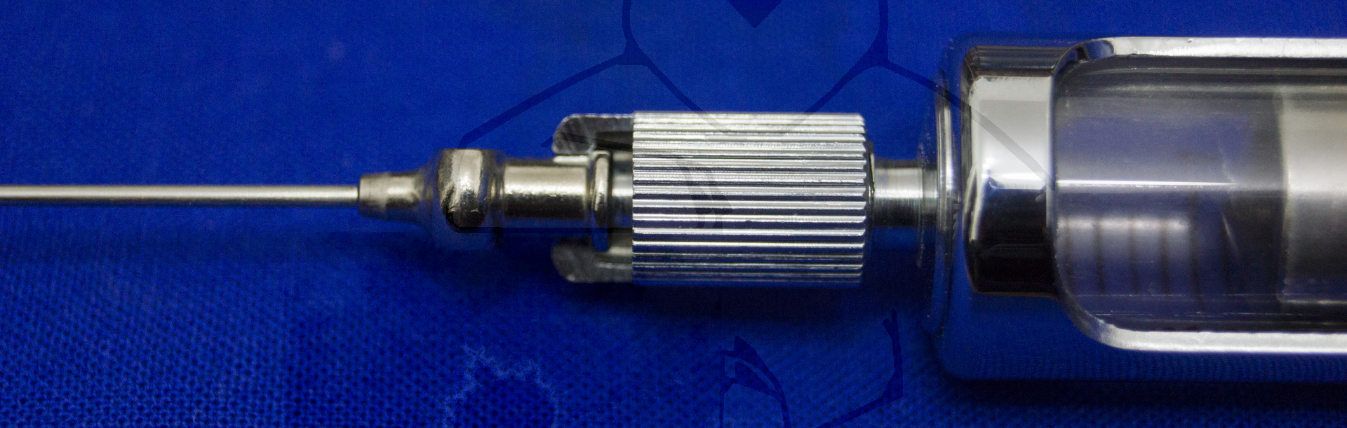 Virtuelles Medizinmuseum: Drei Spritzen Modelle aus der Reihe "Ultra ...